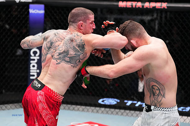 Michał Oleksiejczuk devance Marc-André Barriault dans un Slugfest ...